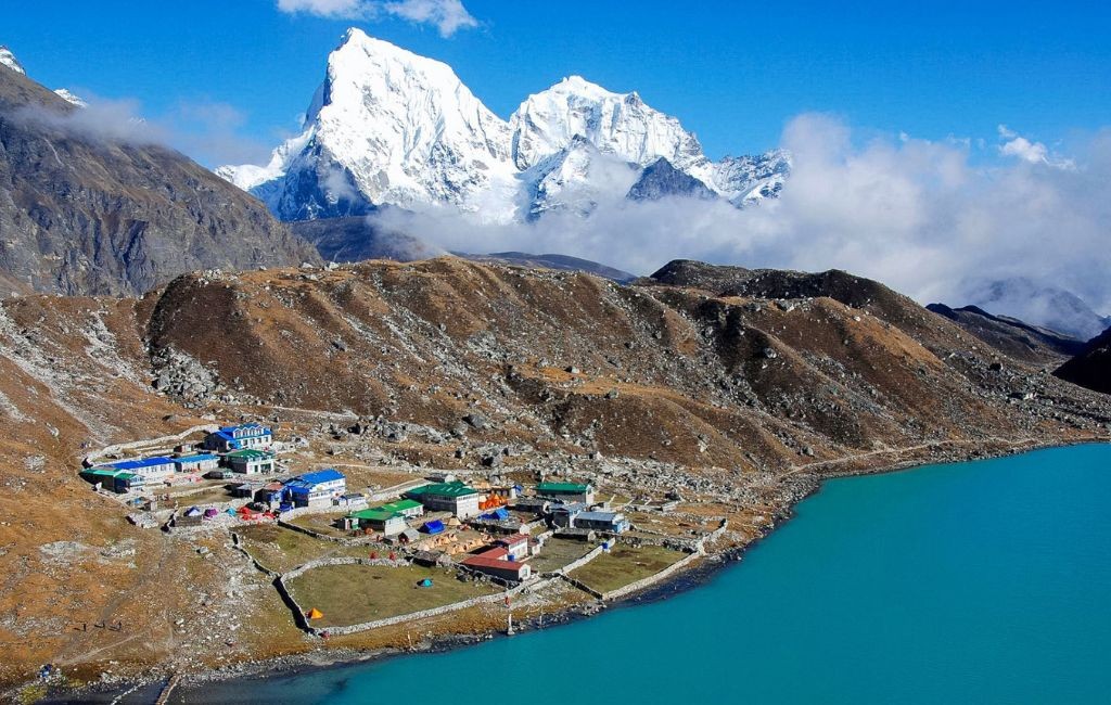 Gokyo Lakes : Nepal’s Most Stunning High Altitude Glacial Lakes
